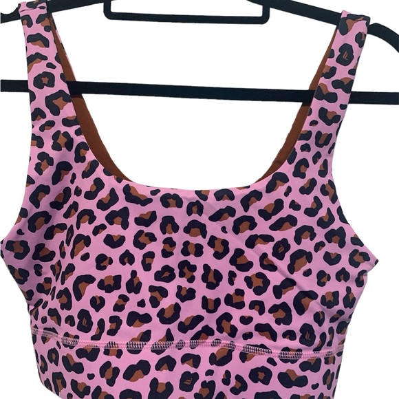 Fabletics | Intimates & Sleepwear | Nwt Fabletics Sports Bra Size ...